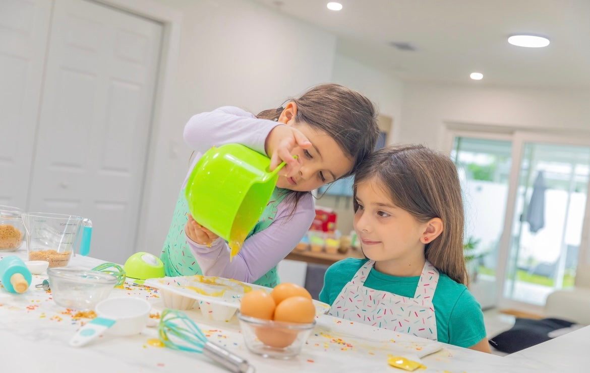 Simple ways to keep kids SAFE in the Kitchen – Tovlajr